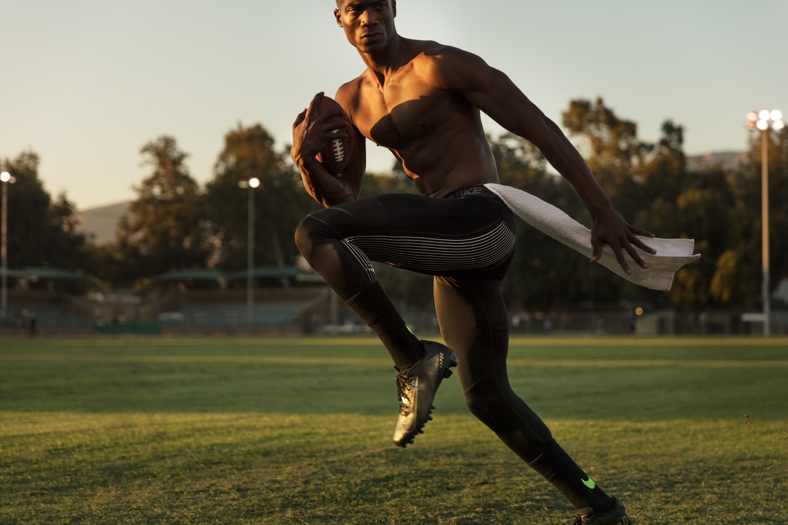Peter Dawson photographed Elijah Britton - AH NEWS