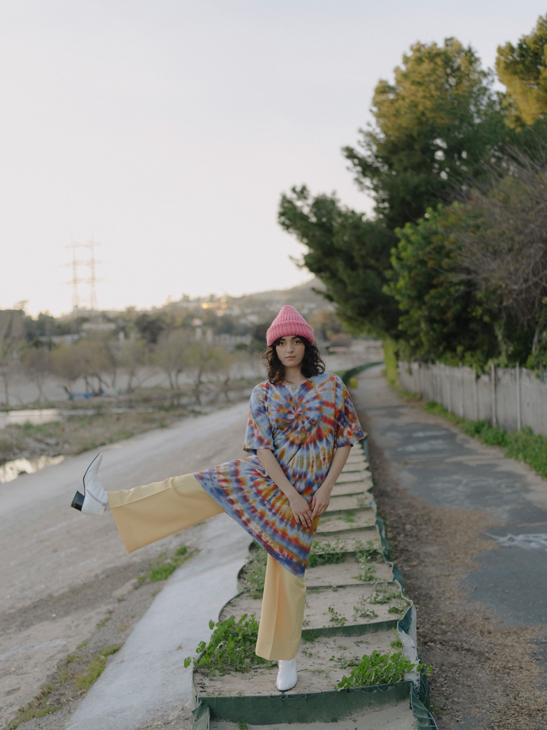 Elizabeth Weinberg photographed actress Gabrielle DeCaro - AH NEWS